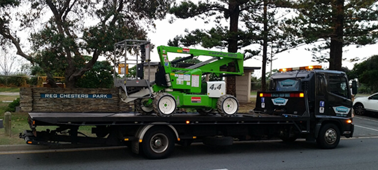 Machinery Towing | Towing Gold Coast | Tows 2 Go